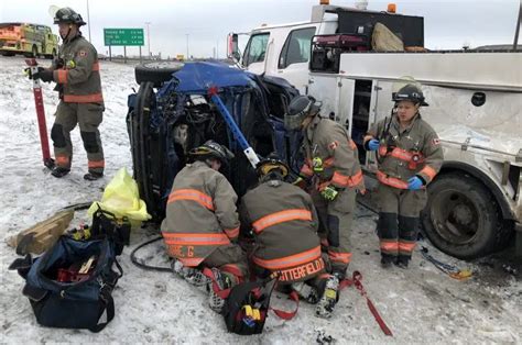 Woman Extricated From Vehicle After Circle Dr Crash 650 Ckom