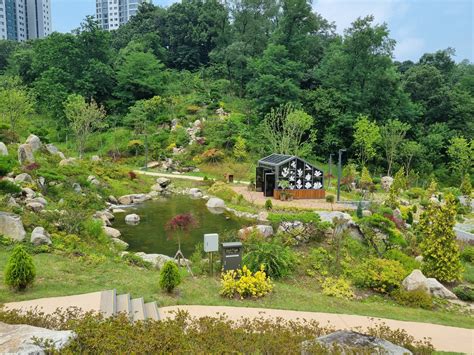 봄날엔🪻 On Twitter 숲공원 에서🌳🌿🍀🍃 산책 아니구 울 애들 노래 들으며 멍 때리는 중 T