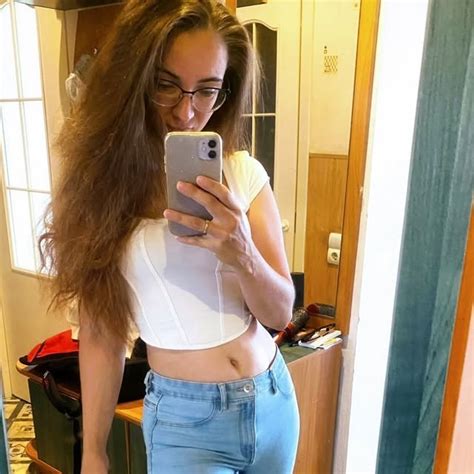 𝑂𝑙𝑙𝑦 Rnus • Threads Say More