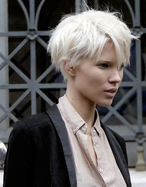 Coupe Courte Femme 2019 Tendance Coiffures Cheveux Longs