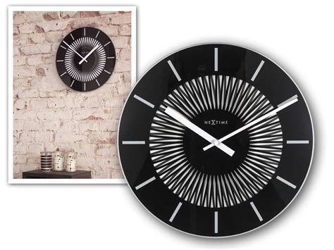 Clock Radial And Concentric Walter Jonker
