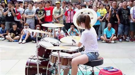 架子鼓：架子鼓界中，我还是喜欢陈曼青的音乐器乐好看视频
