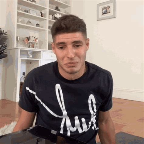 Upset Sad Upset Sad Damn Discover Share GIFs