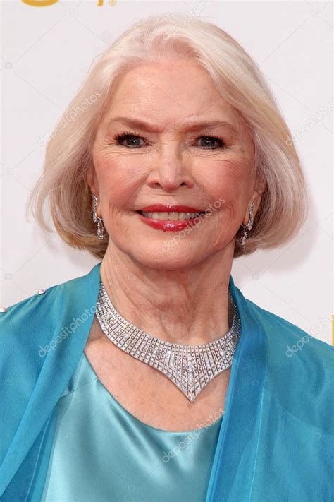 Ellen Burstyn Stock Editorial Photo © Sbukley 52441623