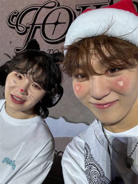 Seventeen Community Post 충격 우냥이 실존ㅎ 세븐틴 잡지 세븐틴 우지