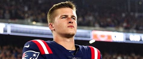 Patriots Bailey Zappe Explains Singing Stacys Mom