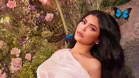 Kylie Jenner 2020 Wallpaperhd Celebrities Wallpapers4k Wallpapers