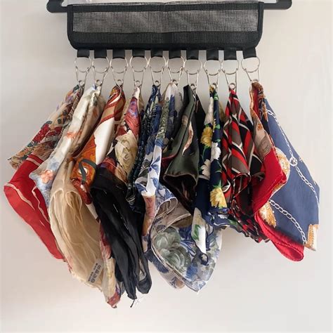 세이브타임 더 바디 모자뿐만 아니라 스카프 넥타이 양말 등을 착착착 정리하기도 좋고 주방에서