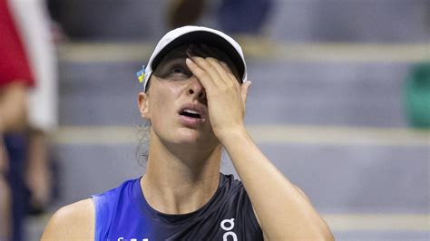 Jelena Ostapenko Stuns Iga Swiatek To End World No 1s Us Open Title Defence Will Play Coco