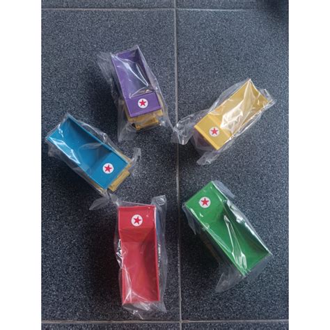 Jual MAINAN MOBIL TRUK PASIR BINTANG PLASTIK WARNA WARNI 1 BAL ISI 24