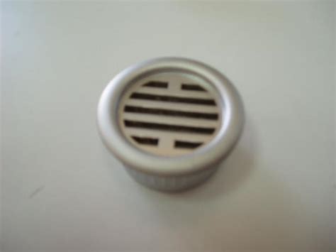 Колос БГ Мебелен обков консумативи