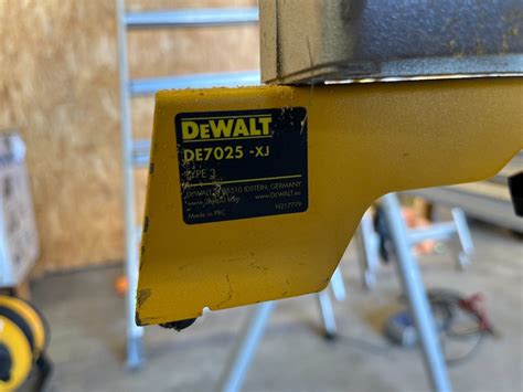 Dubbelgeringsås - Dewalt DWS780-QS | Blinto auktioner
