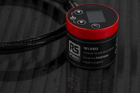 RS PRO RS PRO V Output Signal Infrared Temperature Sensor M Cable C To C