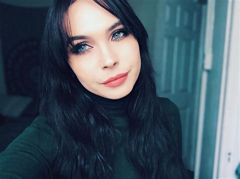 Rachel Dashae Selfie