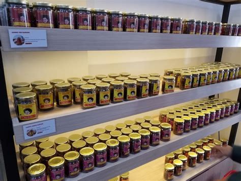 Sambel Ibu Kribo Solusi Terbaik Untuk Oleh Oleh Khas Bogor Yang Bikin