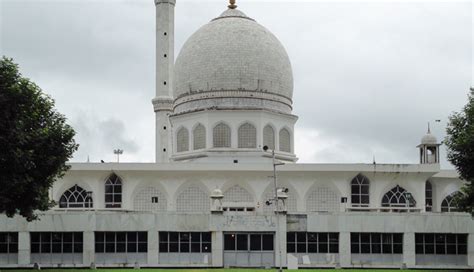 10 Mosques You Can Visit In India