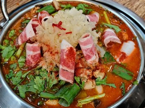 곱창이 만들어내는 맛의 하모니 서울 곱창전골 맛집 5곳
