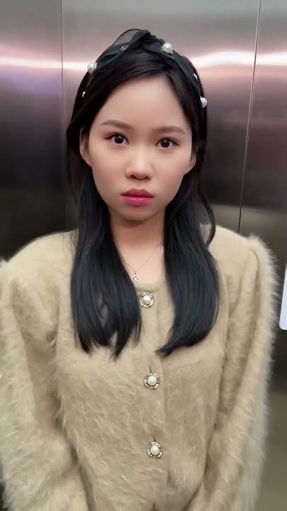 在電梯偷親女友，結果被說感覺很普通！ 情侶 反轉 短劇 情感 意想不到的結局 Youtube