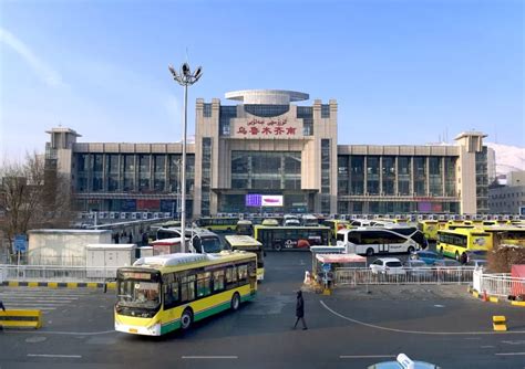 乌鲁木齐客运站站站台南站大山谷图库