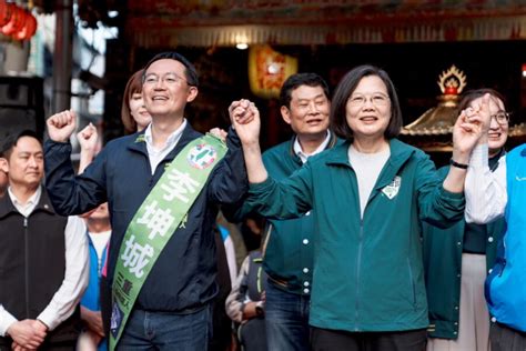 總統呼籲支持李坤城 蔡英文：三重帶頭讓新北立委「紅不讓」 引新聞