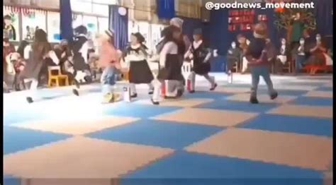 Dad Notices His Daughter Hasnt Got A Dance Partner So He Jumped In R