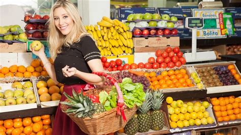 Daniela Lopilato No Se Adelgaza Por Tomar Jugos Detox Y Comer