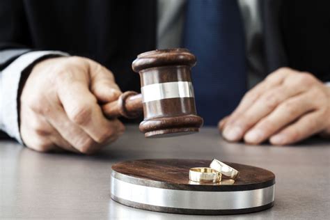 Top Reasons To Choose A Divorce Lawyer Bakers Legal Pages