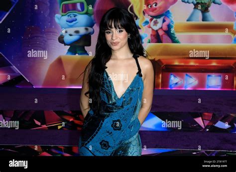 Camila Cabello Beim Special Screening Des Animationsfilms Trolls Band