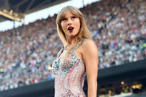 Billboard Magazine Taylor Swift