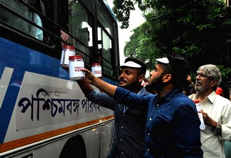 Rudraprasad Sengupta Debjit Majumder Collect Donations For Kerala Flood Victims