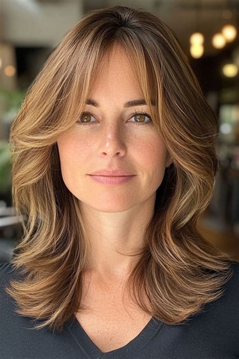 35 Layered Haircuts For Women Over 40 Chestnut Layers With Caramel