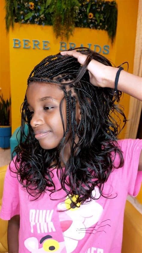 French Curls In 2024 French Curl Short Curls Short Hair Styles