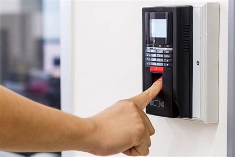 Biometric Time Clock Laws Benefits And Tips Sling