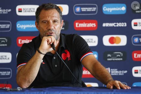 Helena Noguerra soutien du XV de France de Fabien Galthié en mauvaise