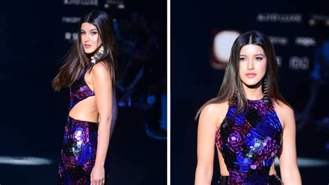 Shanaya Kapoor Makes Heads Turn As She Makes Ramp Debut For Manish