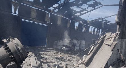 Explosão em fábrica deixa 2 pessoas mortas Agência GBC