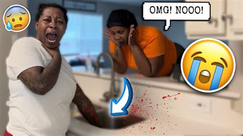 Hand Stuck In “garbage Disposal” Prank On Wife She Passed Out Youtube