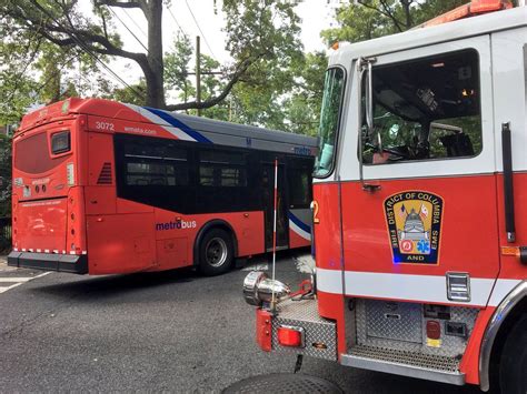 Metrobus Hits Woman Girl In Northwest Dc Wtop News
