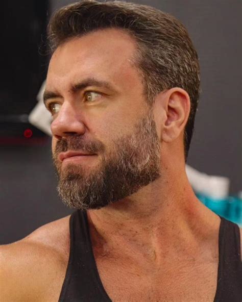 Muscle Hot Man Jerking Off His Big Cock Head Thisvid Com