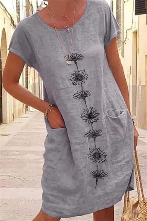 Floral Print Crew Neck With Pockets Short Sleeves Midi Dress Curvedream