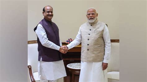 Pm Modi Lauds Speaker Om Birla For Condemning Emergency Says