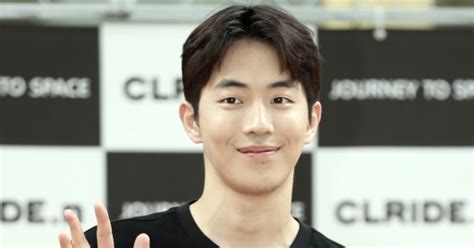 [포토]남주혁 미소 한번에 환호 한번