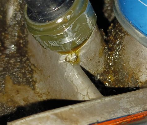 Replaced My Oil Pressure Switch And I Ve Got A Bad Leak While Looking