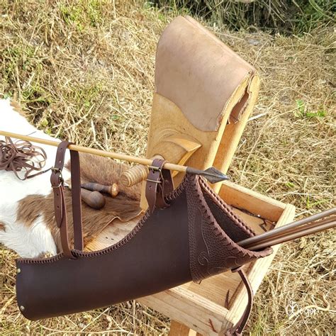 Traditional Archery Side Quiver Leather Hip Arrow Quiver Brown Tatar