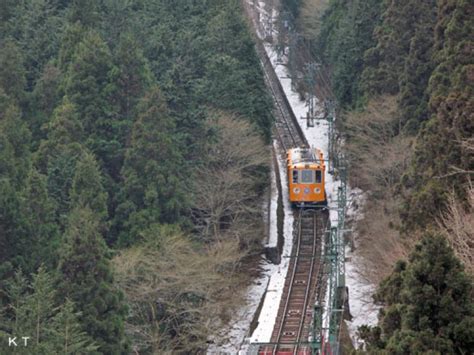 御岳登山鉄道 日出と青空に乗る 鉄道ホビダス