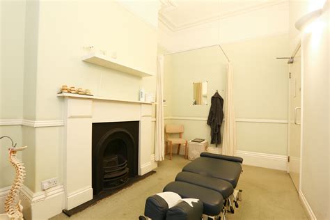 Chiropractor In Doncaster Thorne Road Chiropractic Clinic