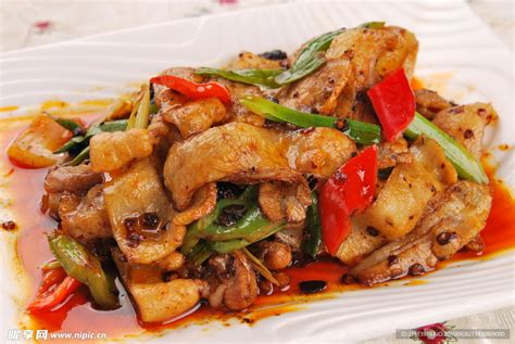 生爆盐煎肉摄影图 传统美食 餐饮美食 摄影图库 昵图网