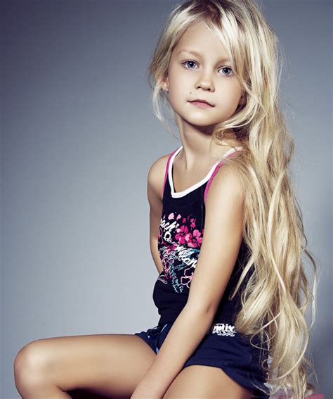 Nonude Preteen
