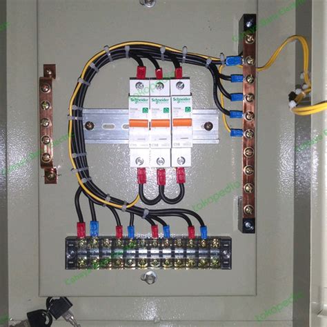 Jual Panel Distribusi 25a Komponen Schneider Kab Tangerang Cahaya Baru Electric Tokopedia