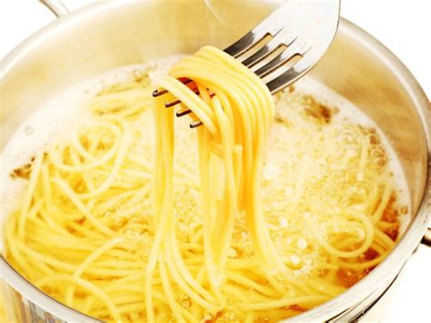 How To Reheat Pasta 4 Best Ways Insanely Good